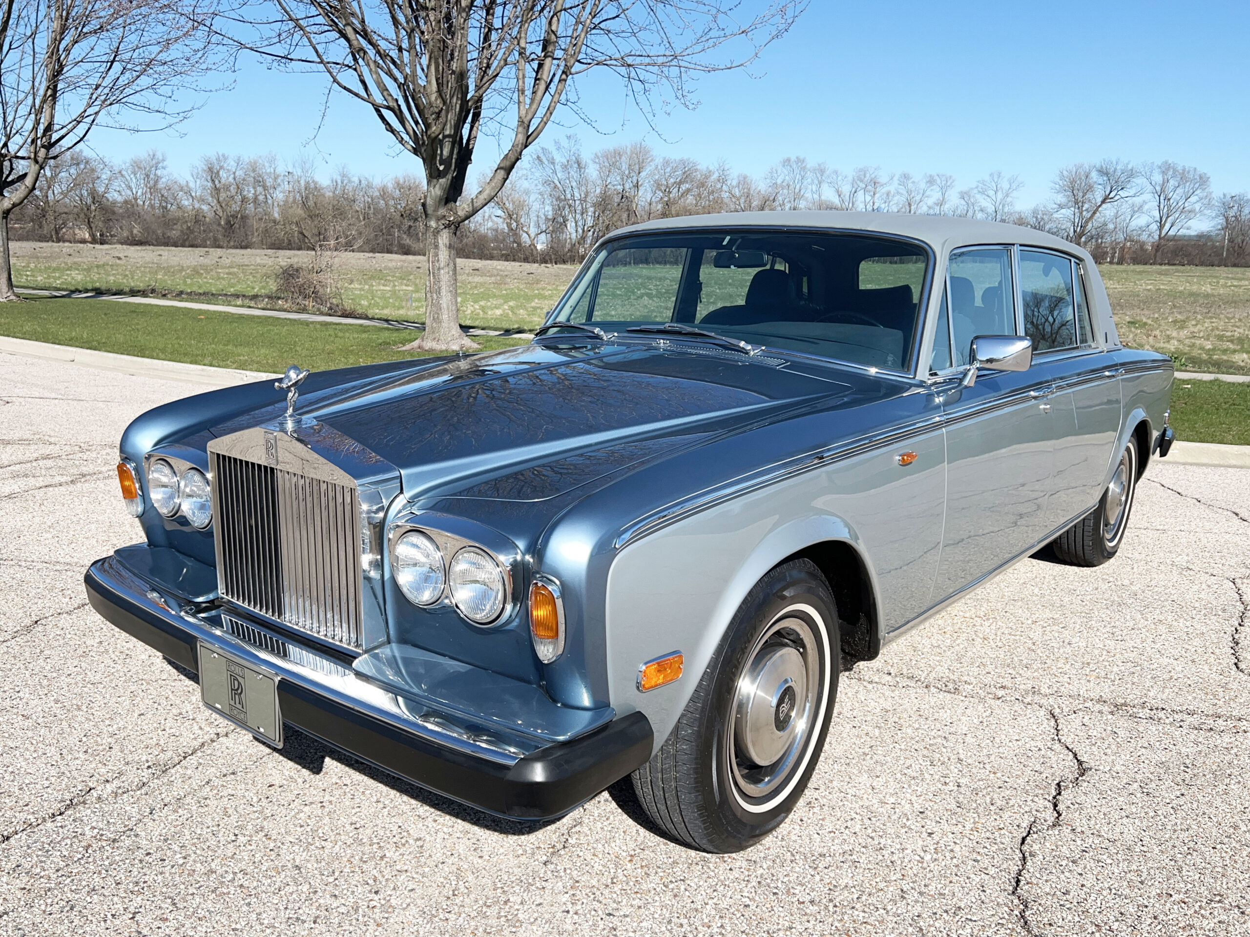 48th last Silver Shadow made ~ Rare Fuel Injection Model – Park-Ward Motors