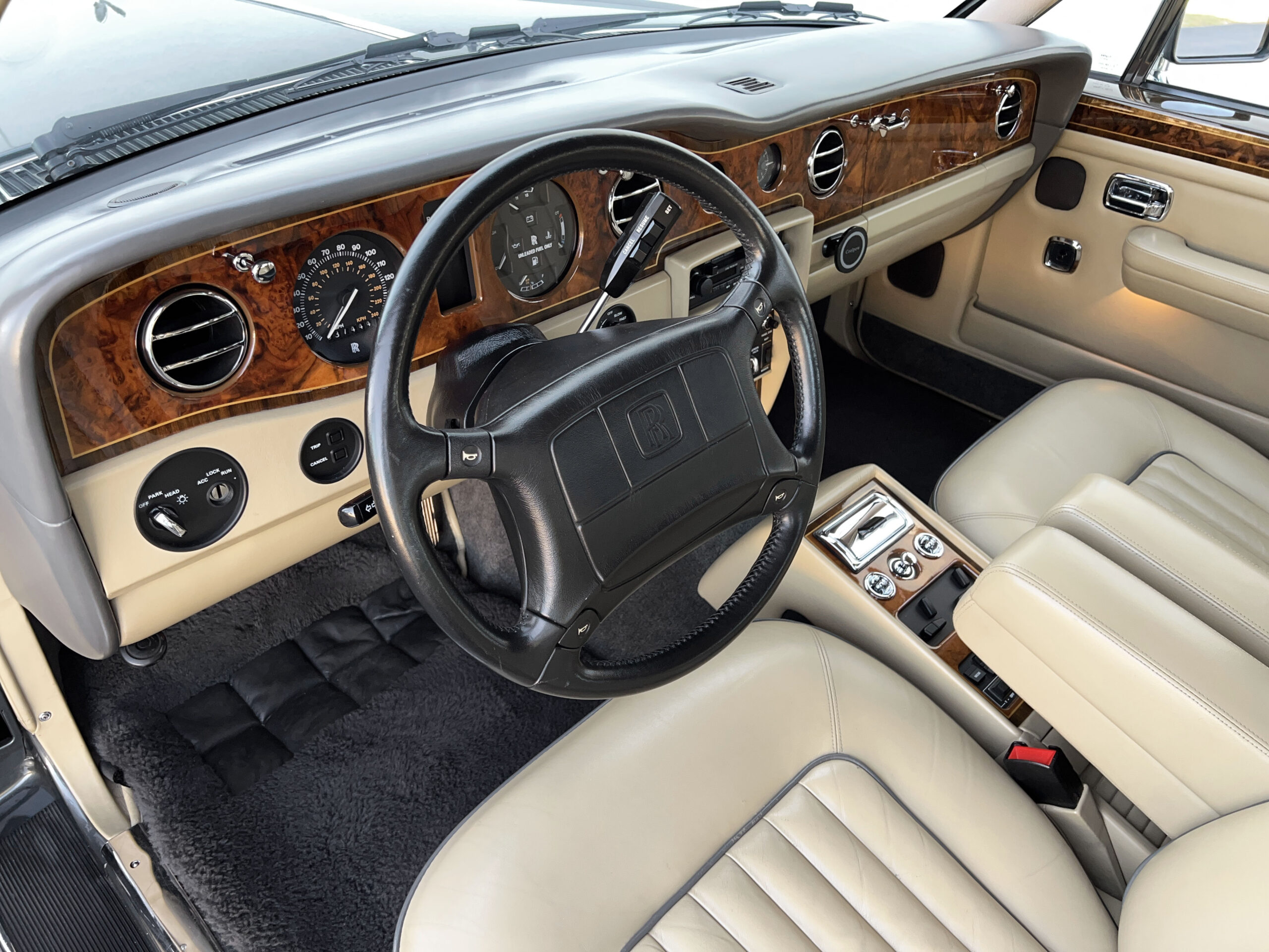 1990 Rolls-Royce Silver Spur II – Park-Ward Motors